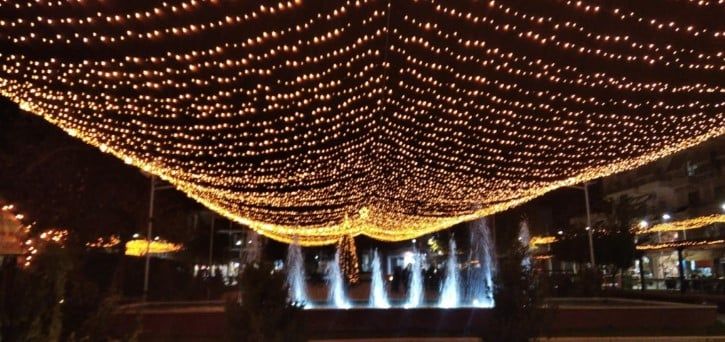 ΦΩΤΑΓΩΓΗΣΗ ΤΟΥ ΧΡΙΣΤΟΥΓΕΝΝΙΑΤΙΚΟΥ ΔΕΝΤΡΟΥ - ΤΡΙΤΗ 9 ΔΕΚΕΜΒΡΙΟΥ 2025 ΩΡΑ ...